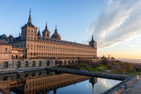 Visitar El Escorial: descubre su historia y su grandeza